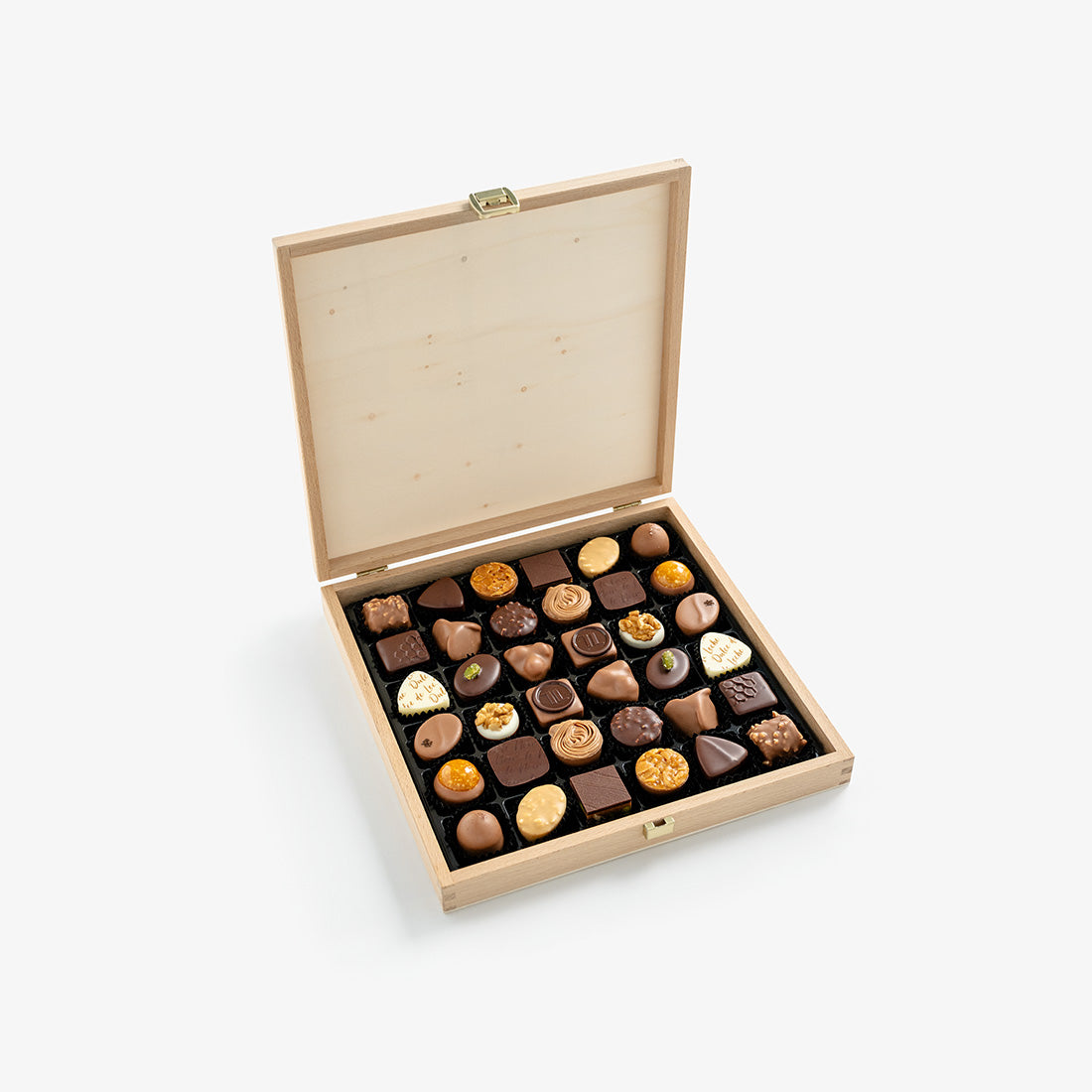 Praline and Truffle Assorted Wooden Box 36pcs – Läderach Egypt